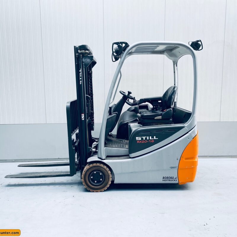 Still R06 electric tow tractor | ROHA 3440 - ForkliftDiscounter